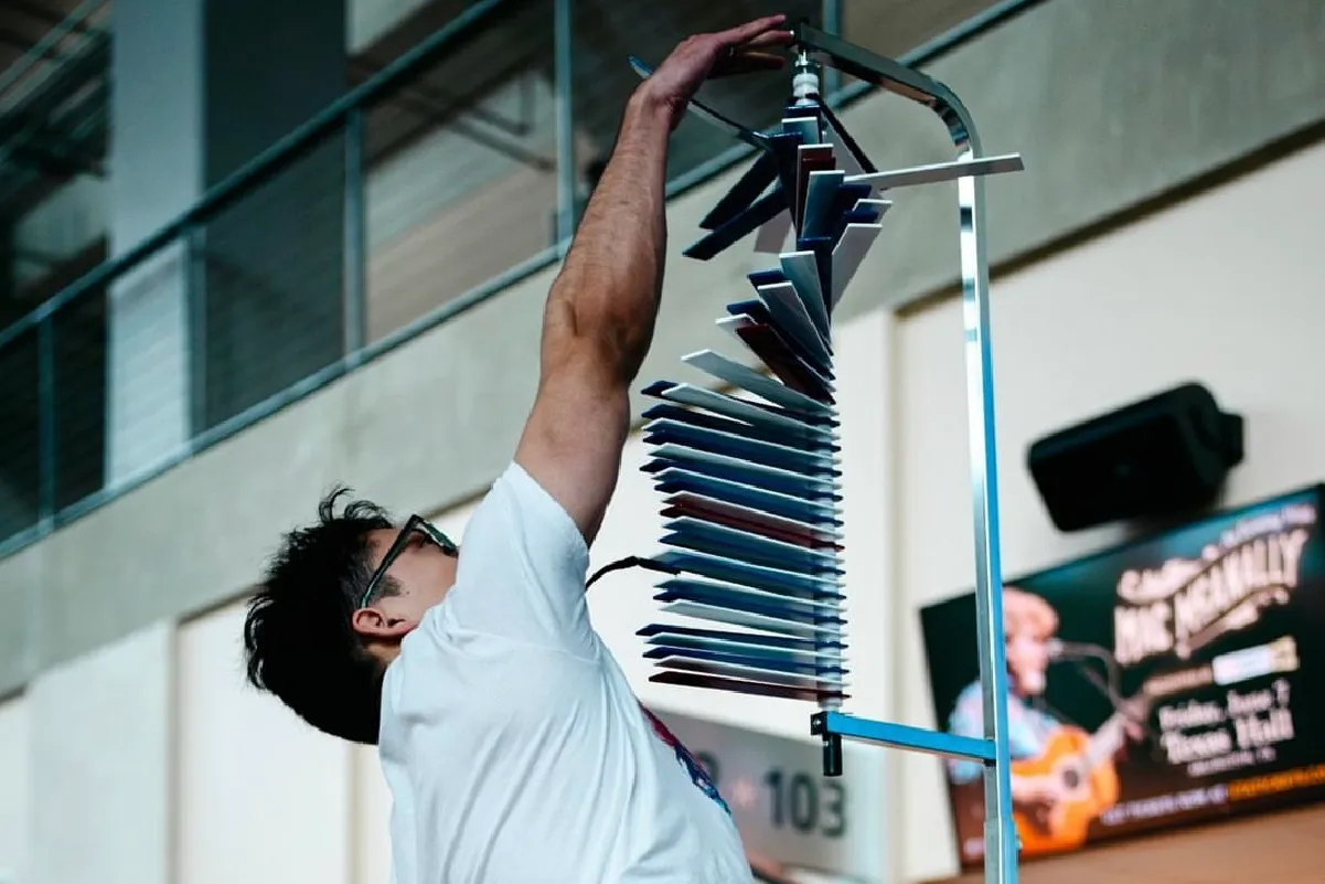 Vertec™ Vertical Jump Trainer | Sports Imports